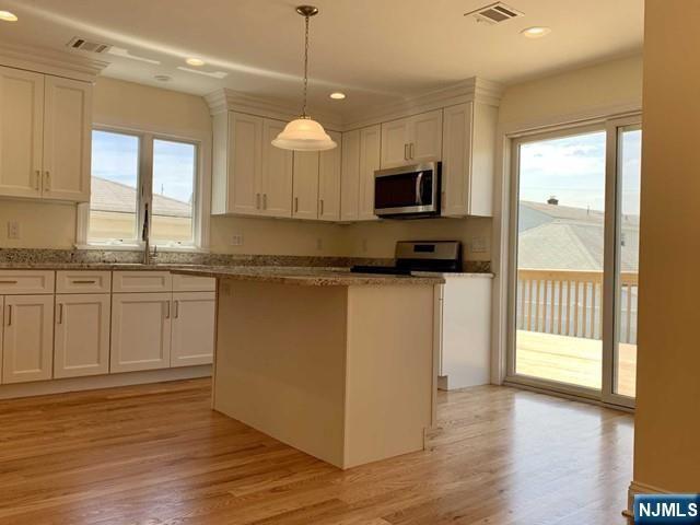 69 Alpine Street B, Garfield, US, NJ
