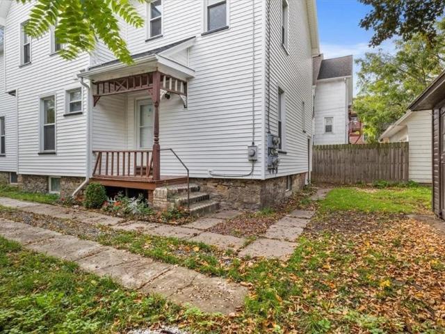 69 Amherst St Street