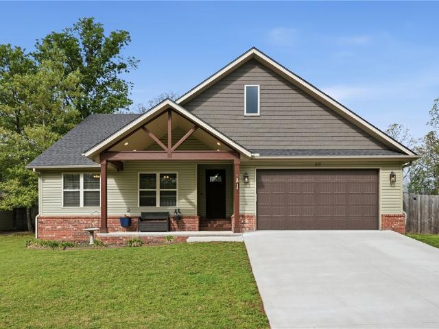69 Ayr Drive