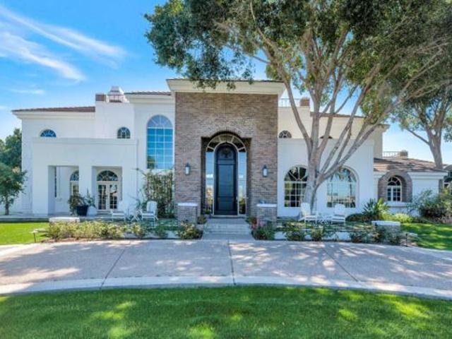 69 Biltmore Estate, Phoenix, AZ 85016