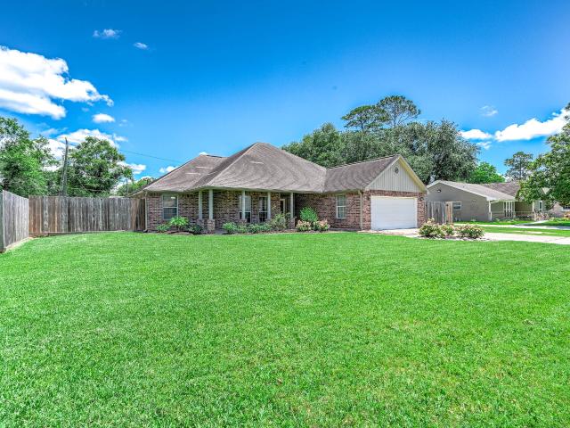 69 Briar Oak Court