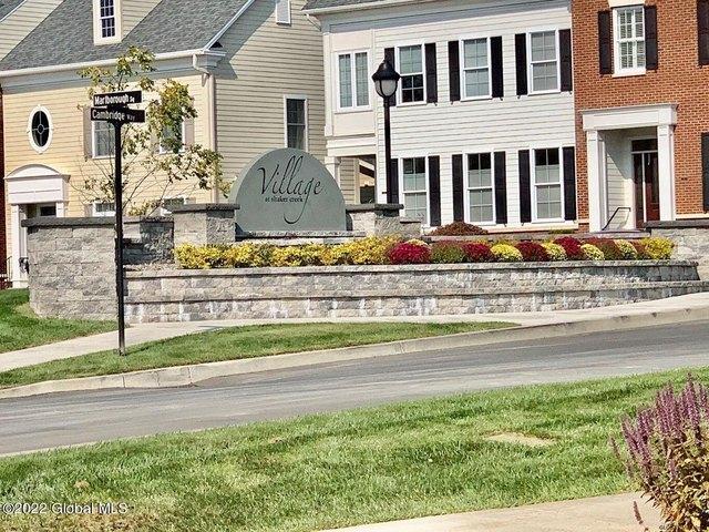 69 Cambridge Way, Latham, NY 12110