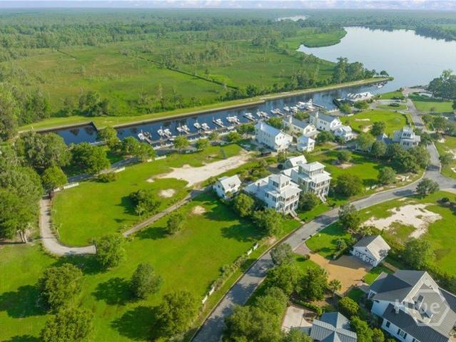 69 Captains Walk, Richmond Hill, GA 31324