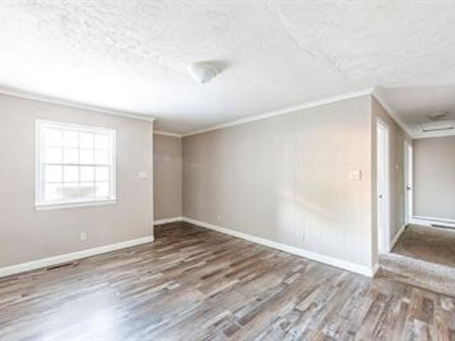 69 Carolane Dr