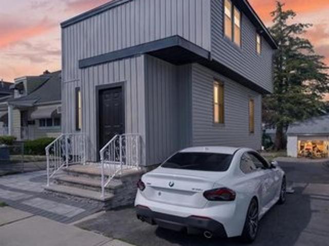 69 Chestnut St, Lodi, NJ 07644