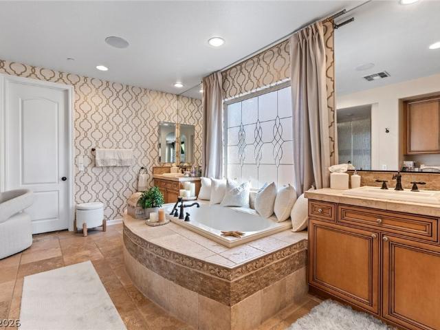 69 Contrada Fiore Dr, Henderson, NV 89011 | MLS #2796