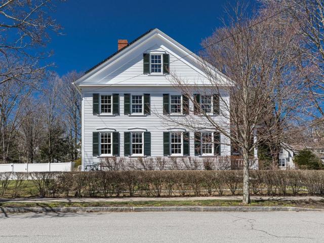 69 Court Street