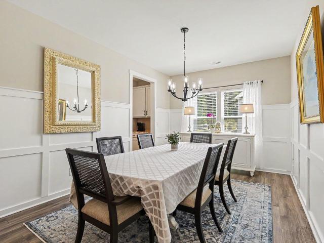 69 E Dentaires Way