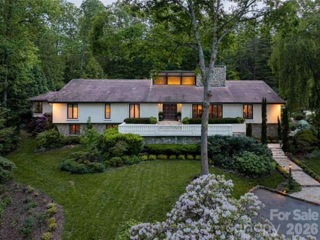69 Forest Rd, Asheville, NC 28803 | MLS #4376 | Compass