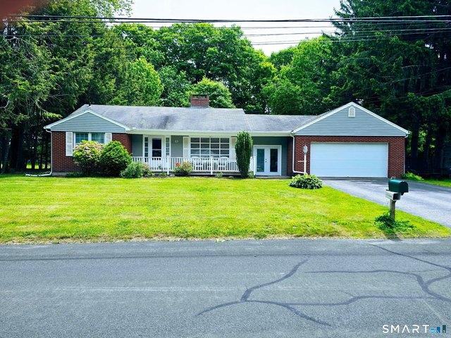 69 Hickory Rd, Torrington, CT 06790