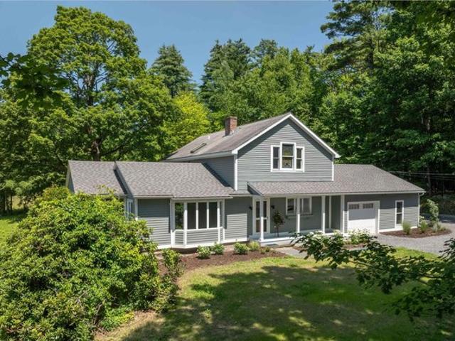 69 High St, Walpole, NH 03608