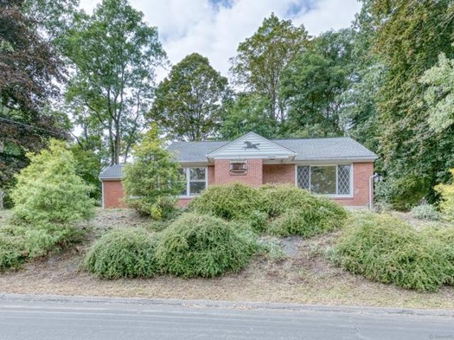 69 Johnson St, Torrington, CT 06790