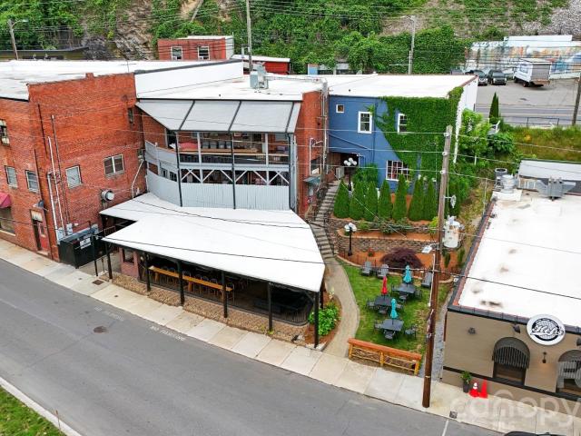 69 Locust Street