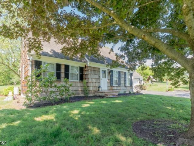 69 Manners Rd