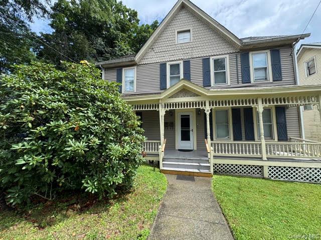 69 N Montgomery Street 1