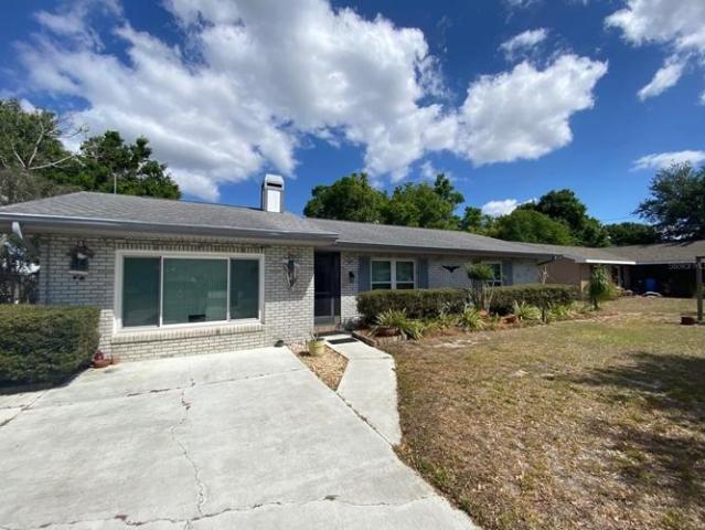 69 Paine Dr, Winter Haven, FL 33884