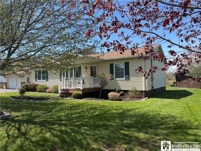 69 Peerless St, Brocton, NY 14716