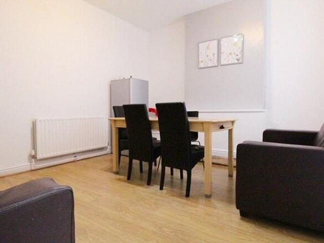 69 Ripon Street Sincil Bank, Lincoln, Lincolnshire, LN5 7NH