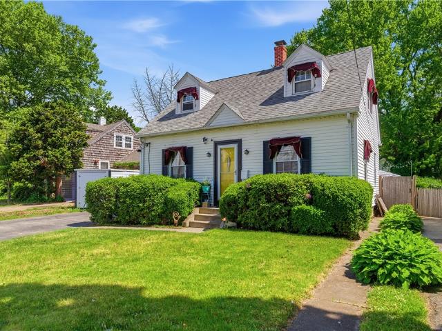 69 Roger Williams Avenue