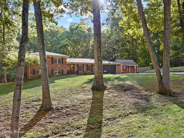 69 S Timberline Ct, Elizabethtown, KY 42701