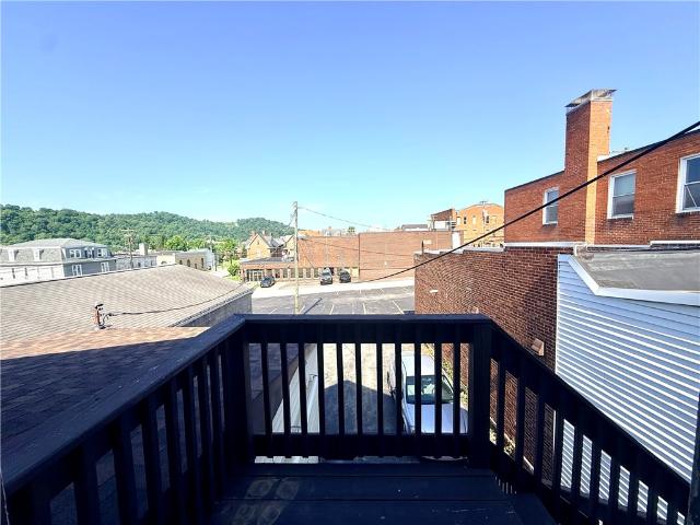 69 S Washington St 2