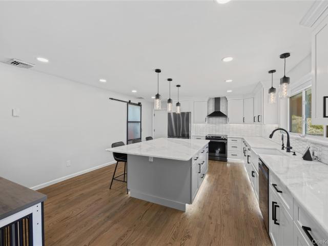 69 Silver Spring Road