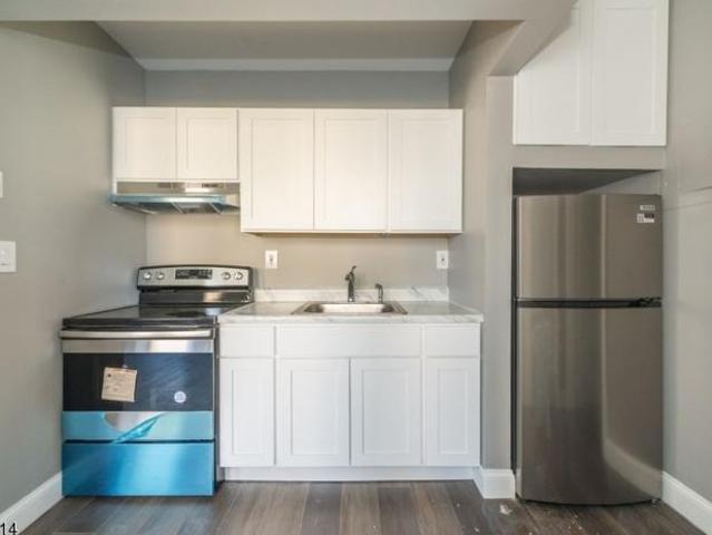69 Sparta Ave #310, Newton, NJ 07860