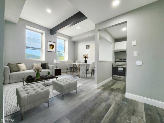69 Sparta Ave # 97