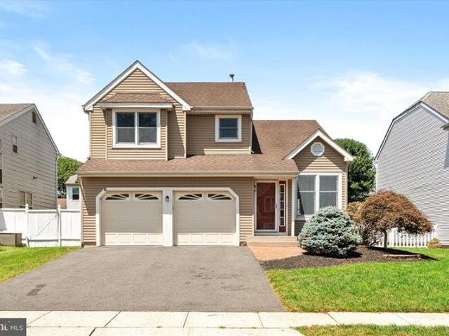 6 Mystic Way, Burlington, NJ 08016