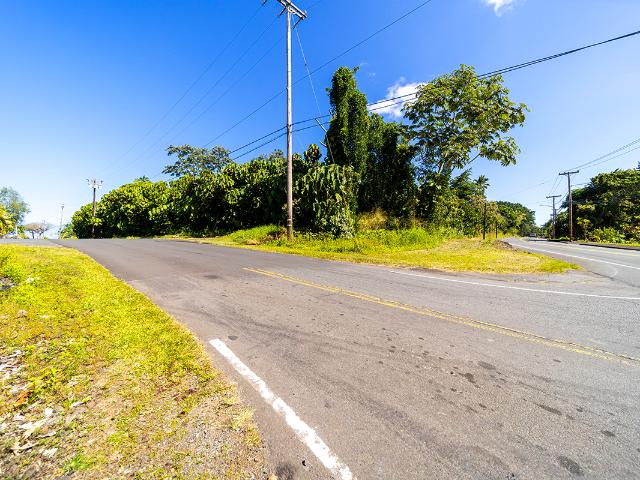 6 Machida Ln, Hilo, HI 96720 | MLS #727722 | Compass