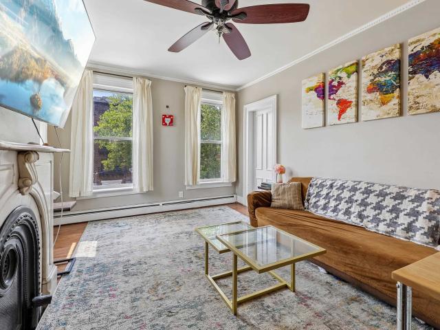6 Magnolia Ave