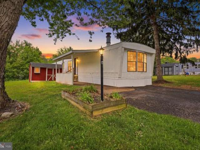 6 Magnolia Lane
