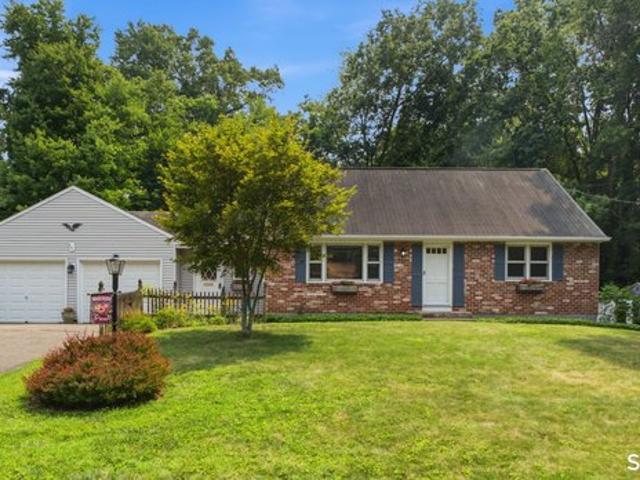 6 Madison Rd, Enfield, CT 06082