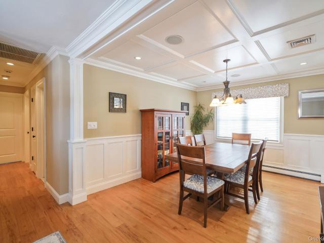 6 Madsen Court