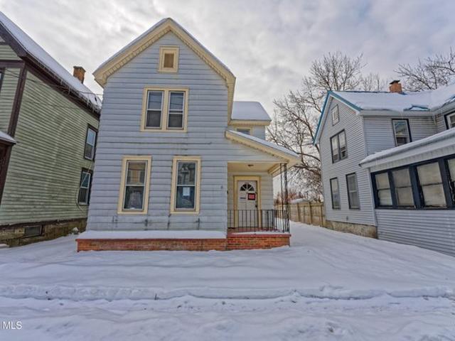 6 Mason St, Johnstown, NY 12095