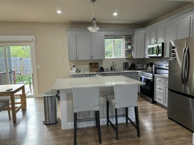 6 Maple Village Court
