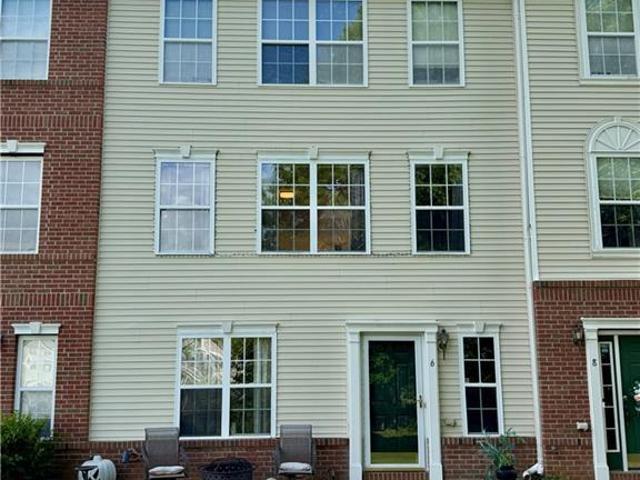 6 Marcinczyk Avenue 841