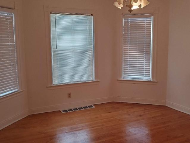 6 Meeker Avenue