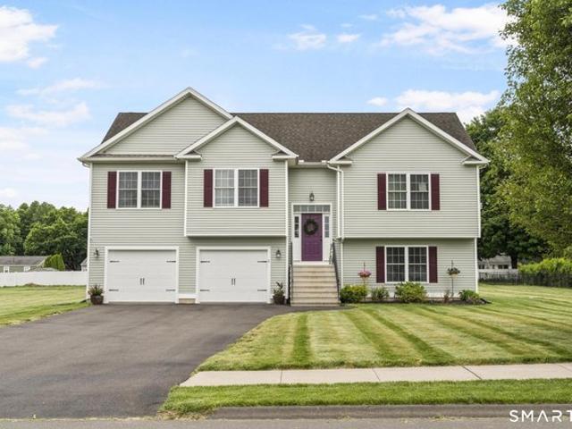 6 Meeting House Ln, Enfield, CT 06082