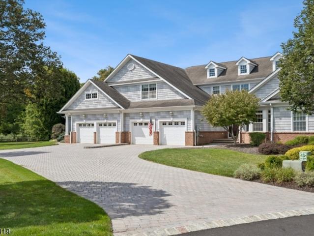6 Melrose Ln