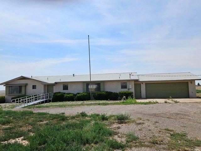 6 Mistico Ln, Roswell, NM 88203