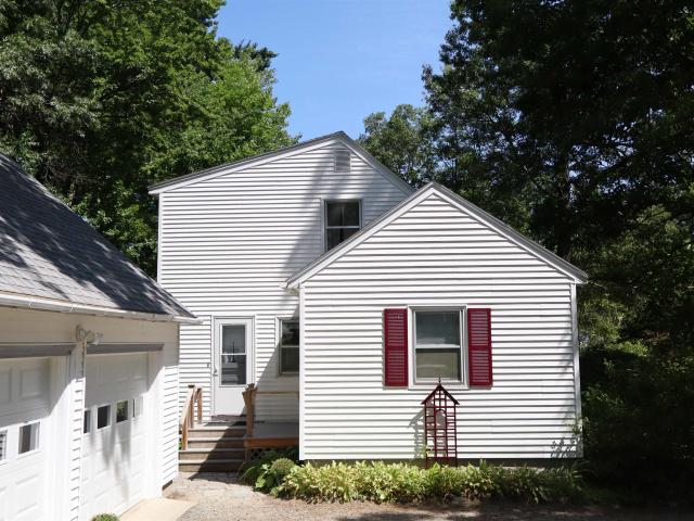 6 Moe Street
