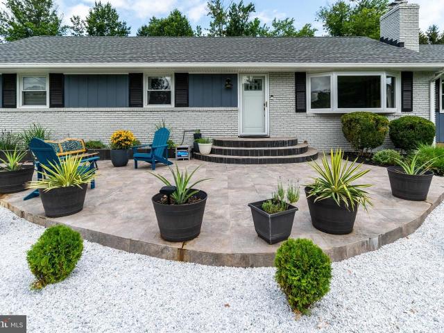 6 Morningside Drive, Pennington, US, NJ