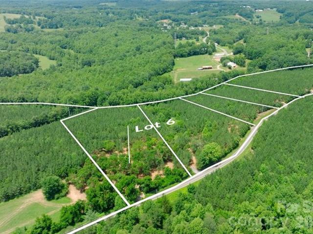 6 Morrison Rd, Morganton, NC 28655