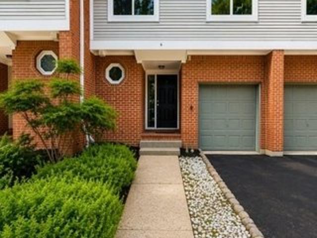 6 Mount Vernon Sq, Verona, NJ 07044