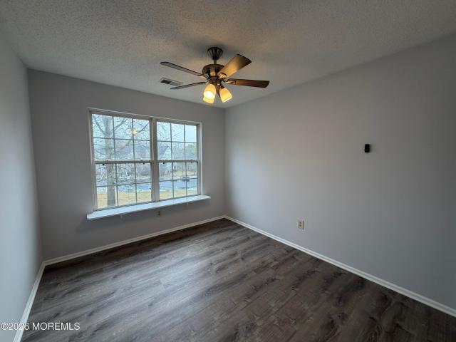 6 Nashville Ct, Tinton Falls, NJ 07712 | MLS #4013 | Compass