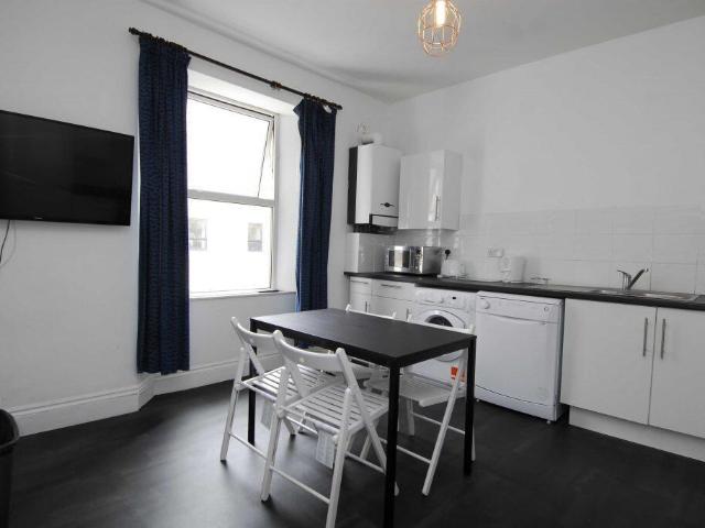 6 Napier Terrace, Maisonette 3 bed house share to rent £1,690 pcm £390 pw