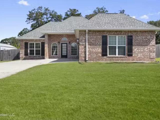 6 OZARK PL, PERKINSTON, MS 39573 Single Family Residence For S.
