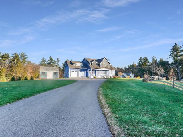 6 Odell Dr, Amherst, NH 03031 | MLS #5084 | Compass