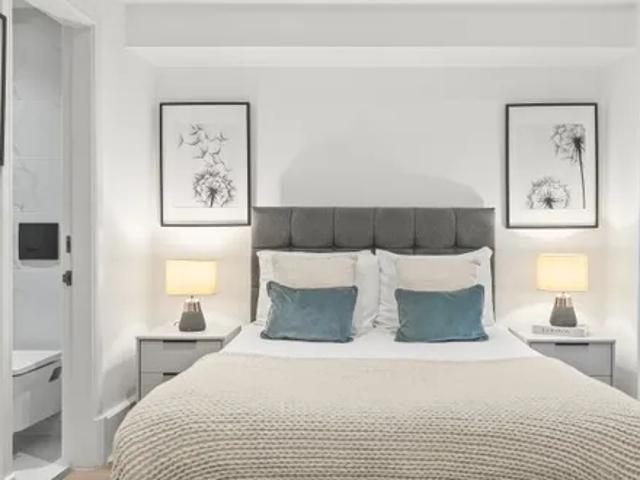 6, Old Manor Yard, London, SW5 9AB, United Kingdom | Studio townhouse for rent #5398510 | Rentberry